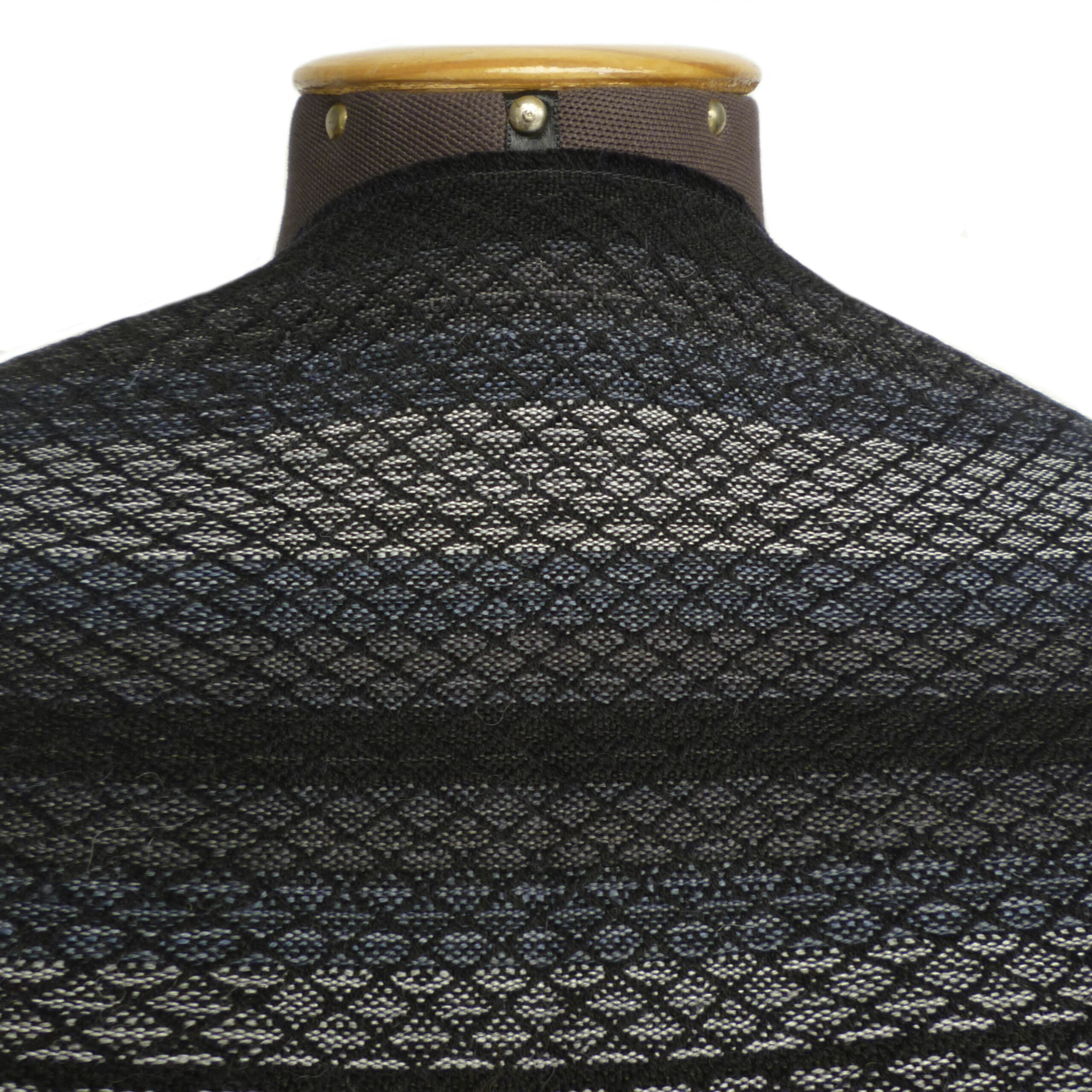 MAX 001 - MILHUA | MILHUA - Prendas y accesorios textiles